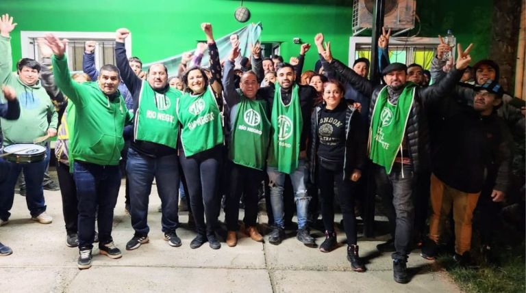 Arrasa la lista Verde y Vicente es nuevamente secretario general ...