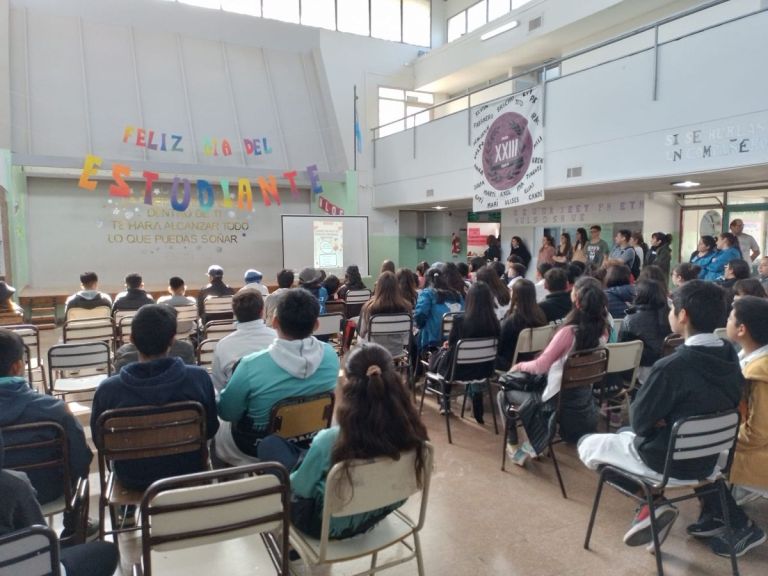 La ESRN N° 154 concretó una muestra institucional para captar más ...