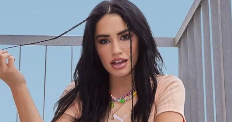 Lali Espósito revoluciona las redes con su disfraz viral en Halloween ...