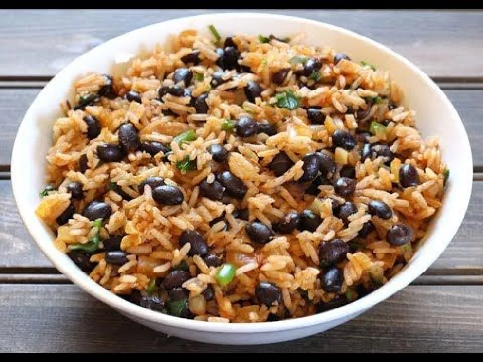 Gallo pinto: una comida centroamericana deliciosa, nutritiva y muy ...
