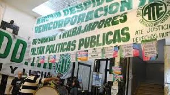 Nueva Ola De Despidos Masivos En El Inadi Generan Repudio Y Protestas