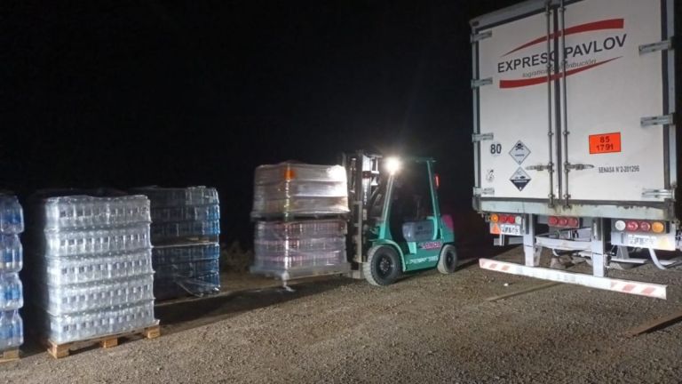 Un camión contaminado con químicos tóxicos continúa provocando un dolor ...