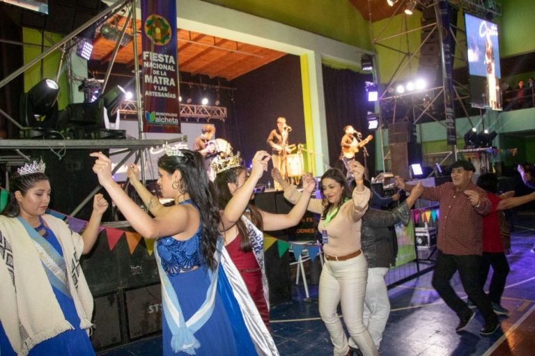 Un éxito: la Fiesta Nacional de la Matra en Valcheta con un toque de ...