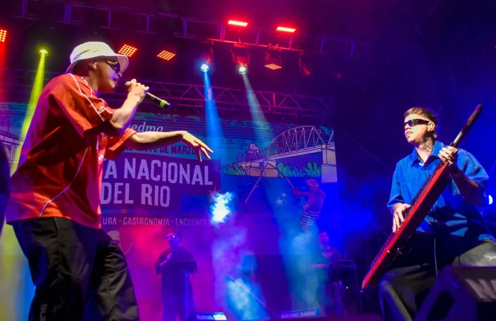 La Fiesta Nacional del Río cerró en Viedma con tres noches mágicas ...