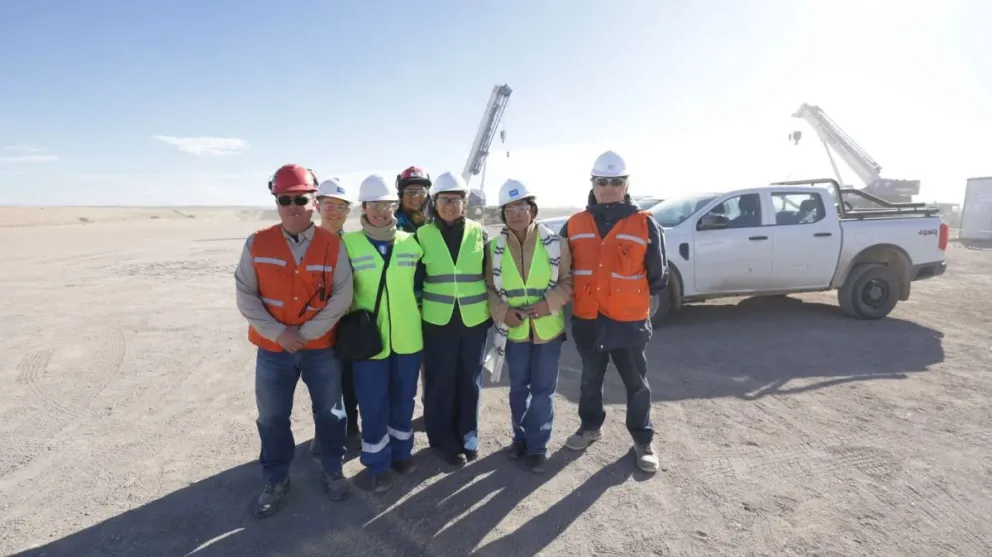 La terminal petrolera más grande del país toma forma en Punta Colorada ...